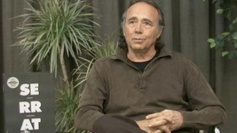 Serrat, su biografía en 400 canciones y fotos | Público