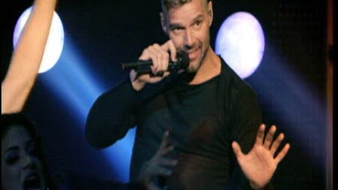 Ya tenemos "MAS" Ricky Martin | Público
