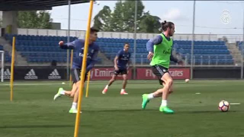 Bale, recuperado para el clásico | Público