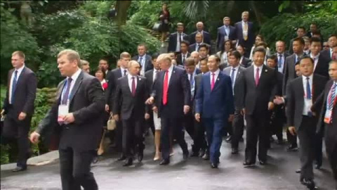 Trump y Putin coinciden en la reunión de Líderes Económicos del APEC en ...