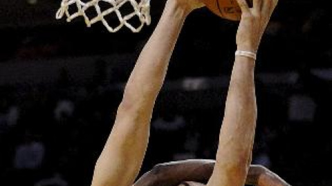 Stoudemire, Iverson y Roy reivindicaron su liderazgo | Público