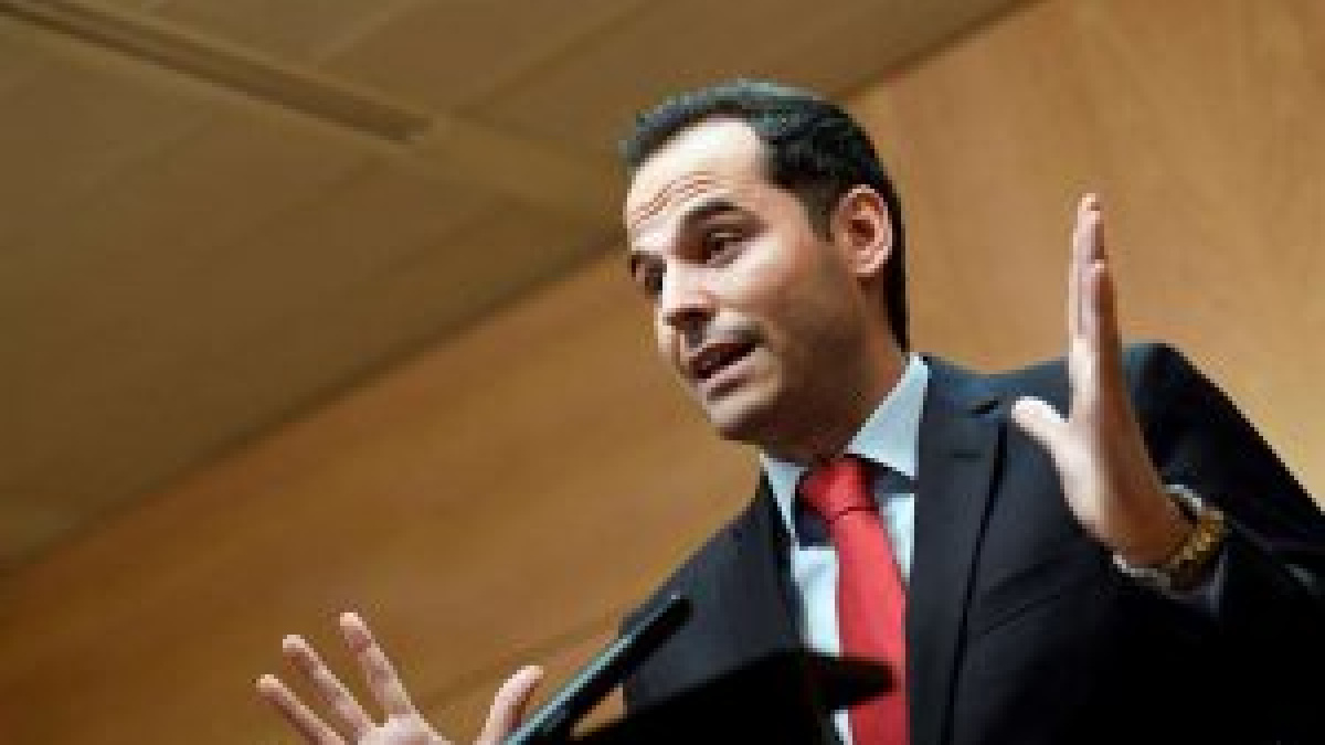 Ignacio Aguado: Aguado no ve útil regular los precios de los alquileres ...