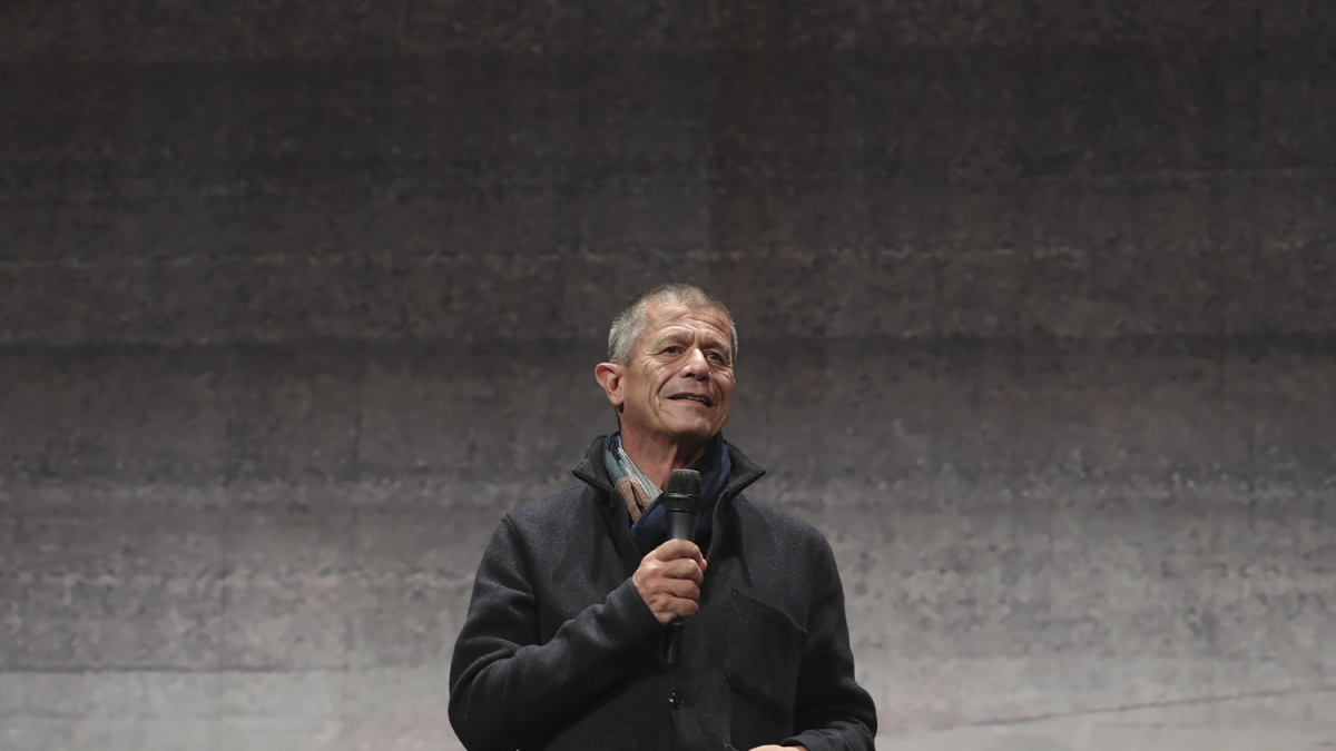 Emmanuel Carrère: "La realidad del mundo del trabajo hoy es sobre todo ...