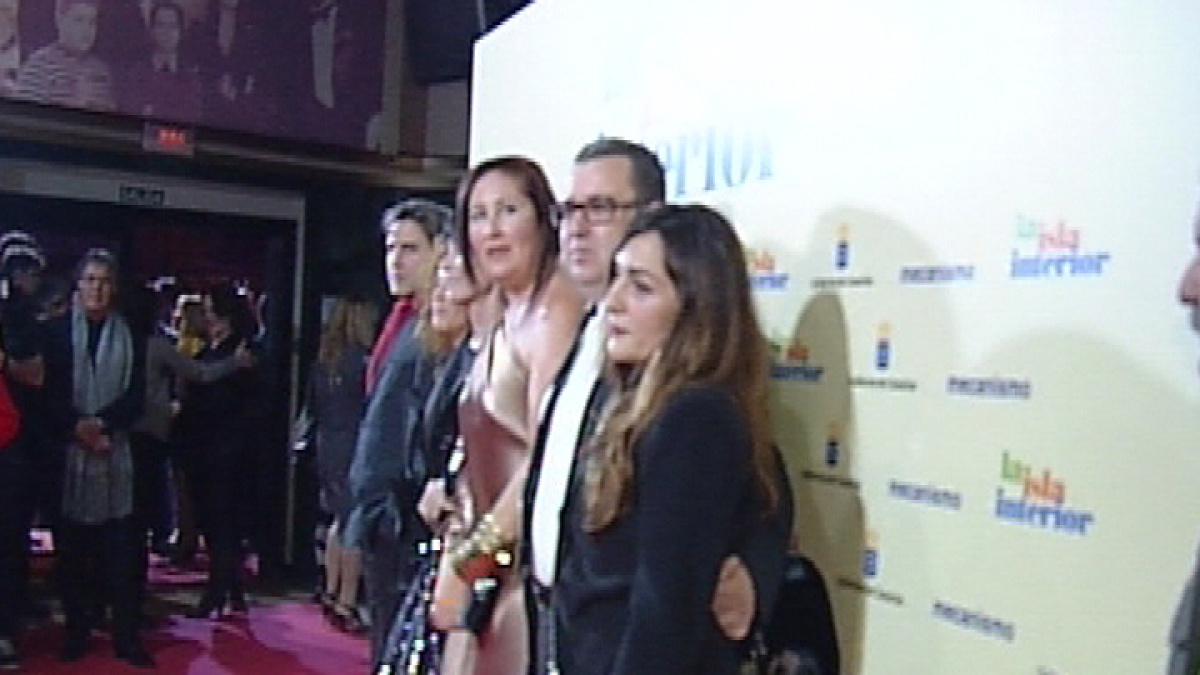 Famosos arropan el estreno "La isla interior" | Público