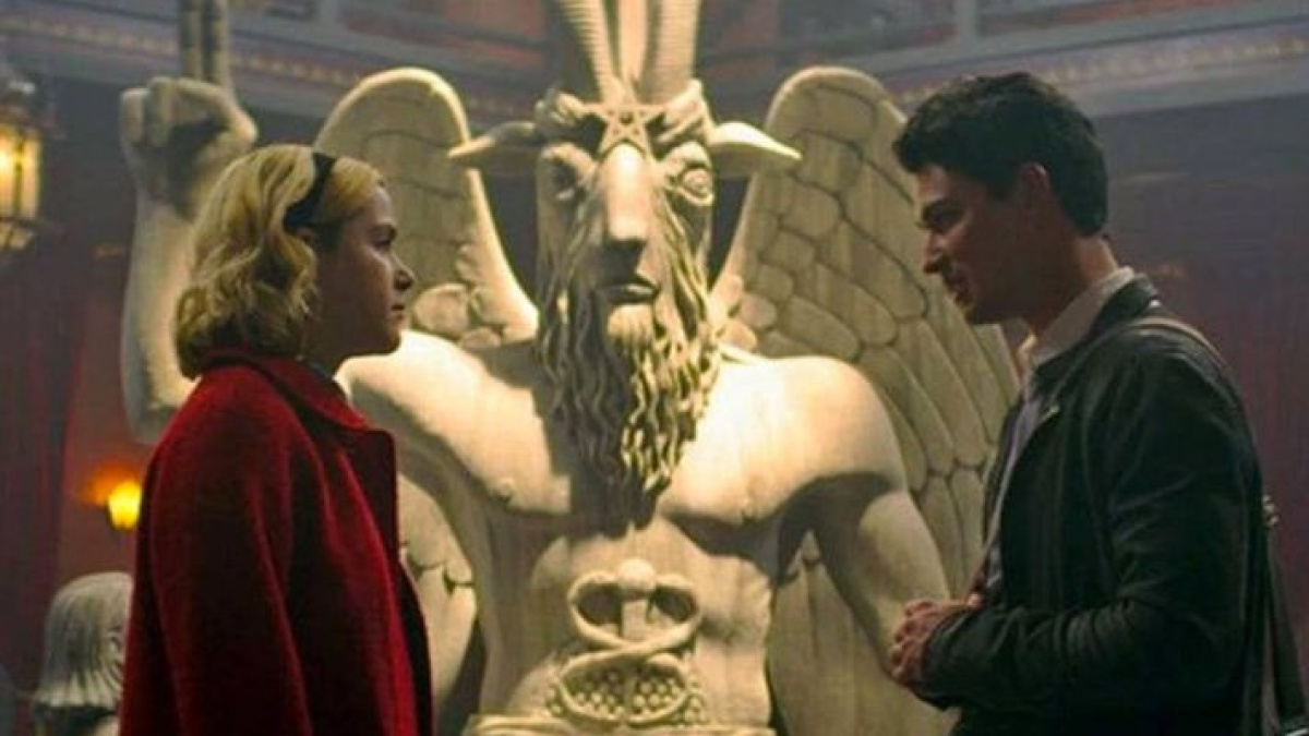 Series: Un secta satánica pide a Netflix 130 millones de euros por ...