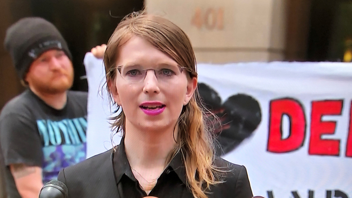 Wikileaks: Chelsea Manning es hospitalizada tras intentar quitarse la ...