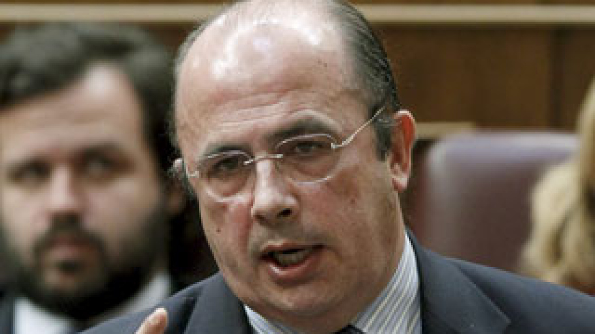 Gil Lázaro, ahora a por Camacho | Público