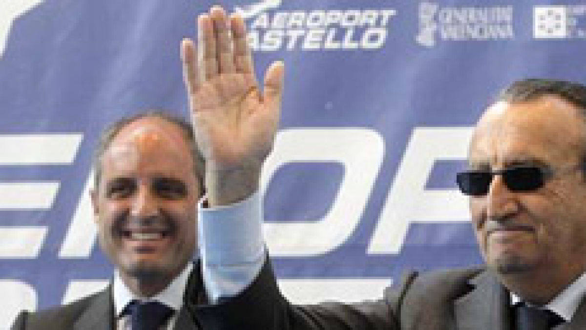 Fabra inaugura en Castellón un aeropuerto sin aviones | Público