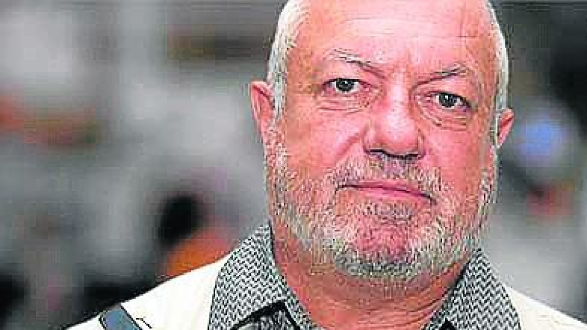 Fallece el periodista y columnista de 'Público' Javier Ortiz | Público