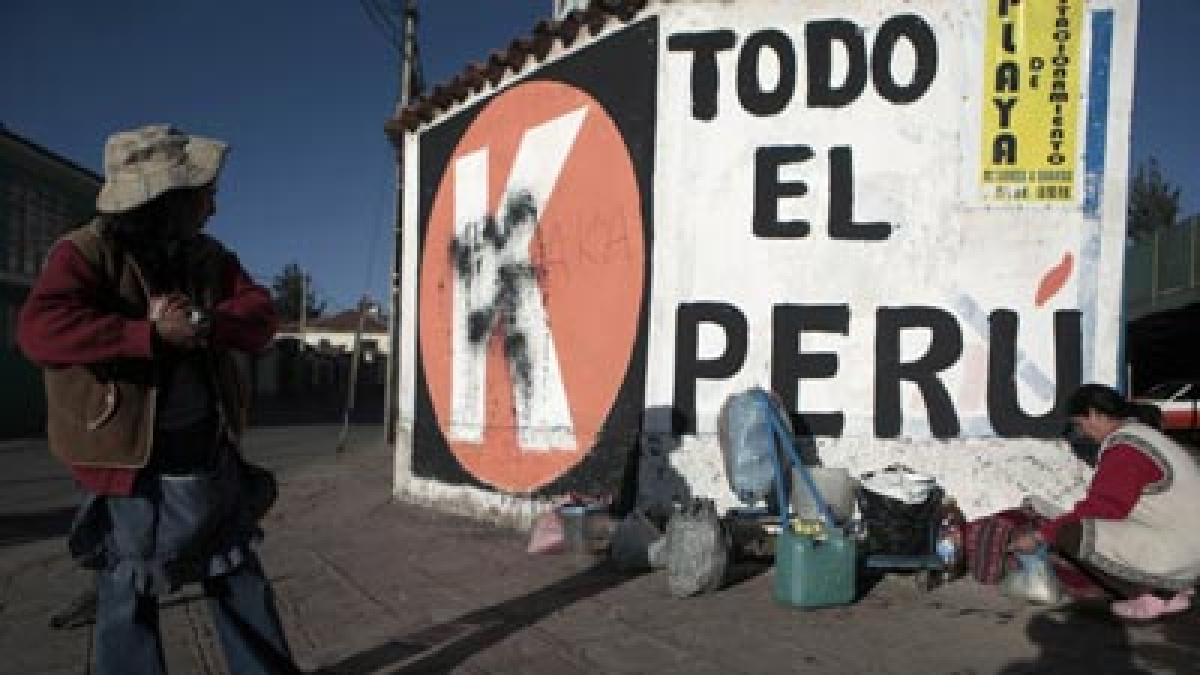 Las barriadas más pobres de Lima se vuelcan con Keiko | Público