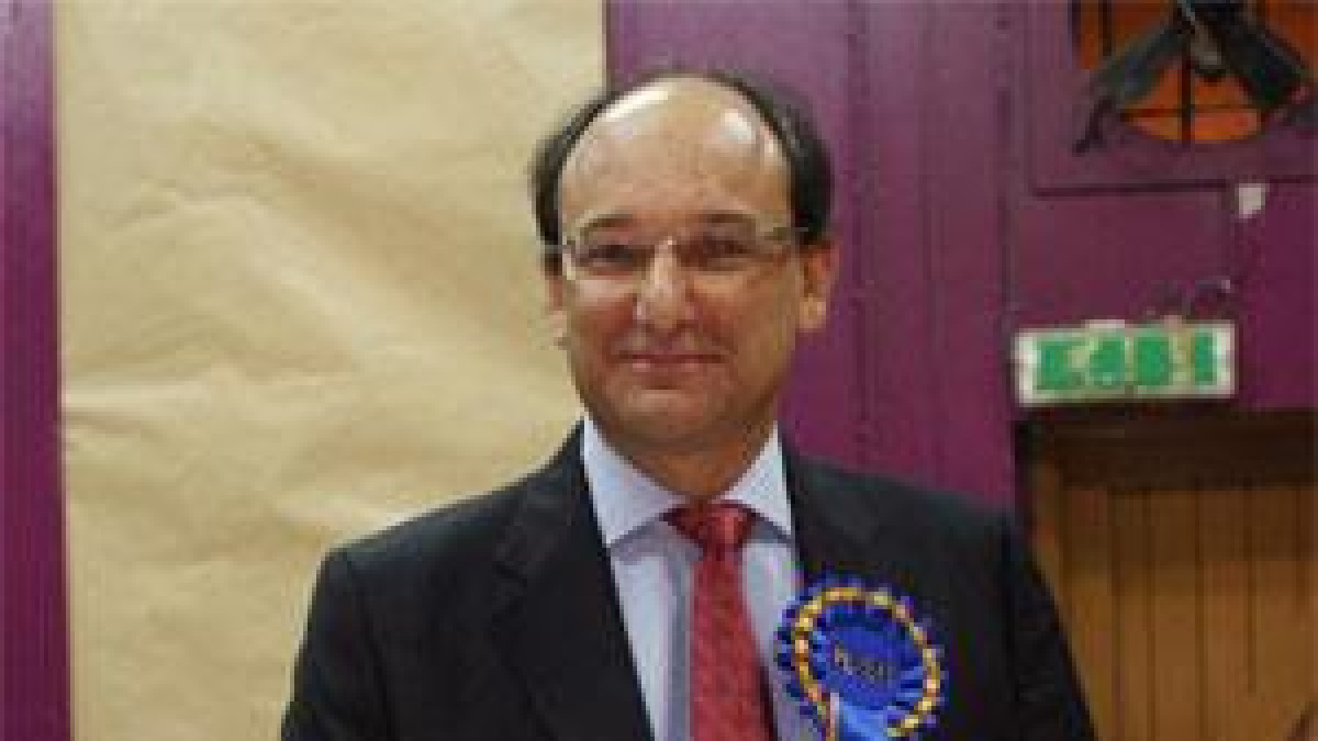 Peter Caruana camina hacia su cuarta victoria en Gibraltar | Público