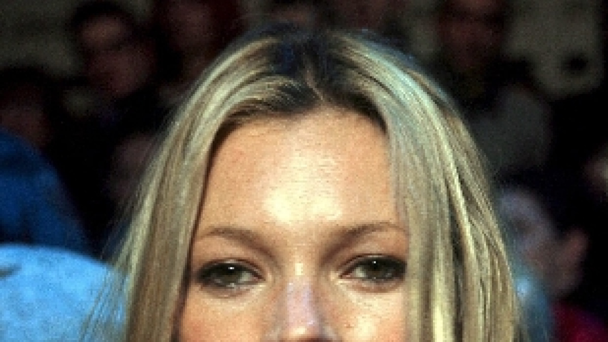 La "topmodel" británica Kate Moss desmiente los rumores de anorexia que ...