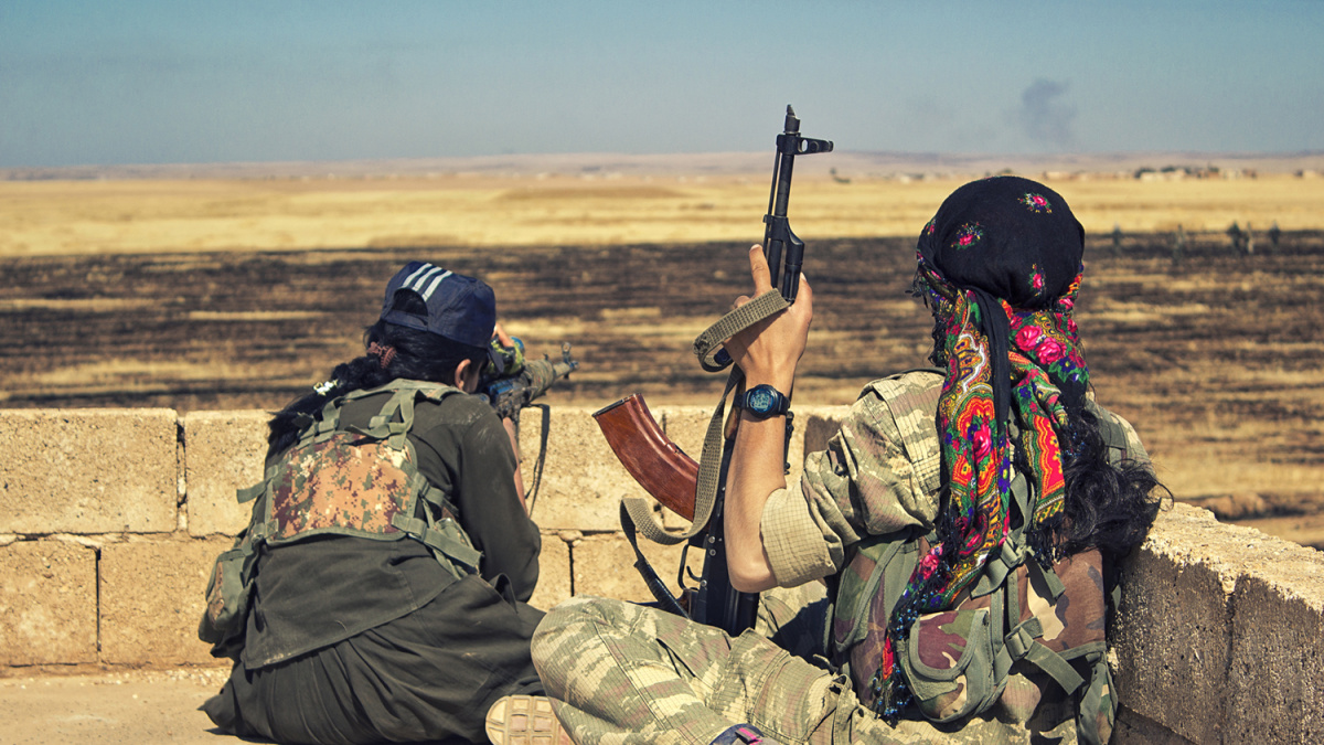 Mujeres Kurdas: 'Commander Airan', la mirada de una cineasta catalana ...