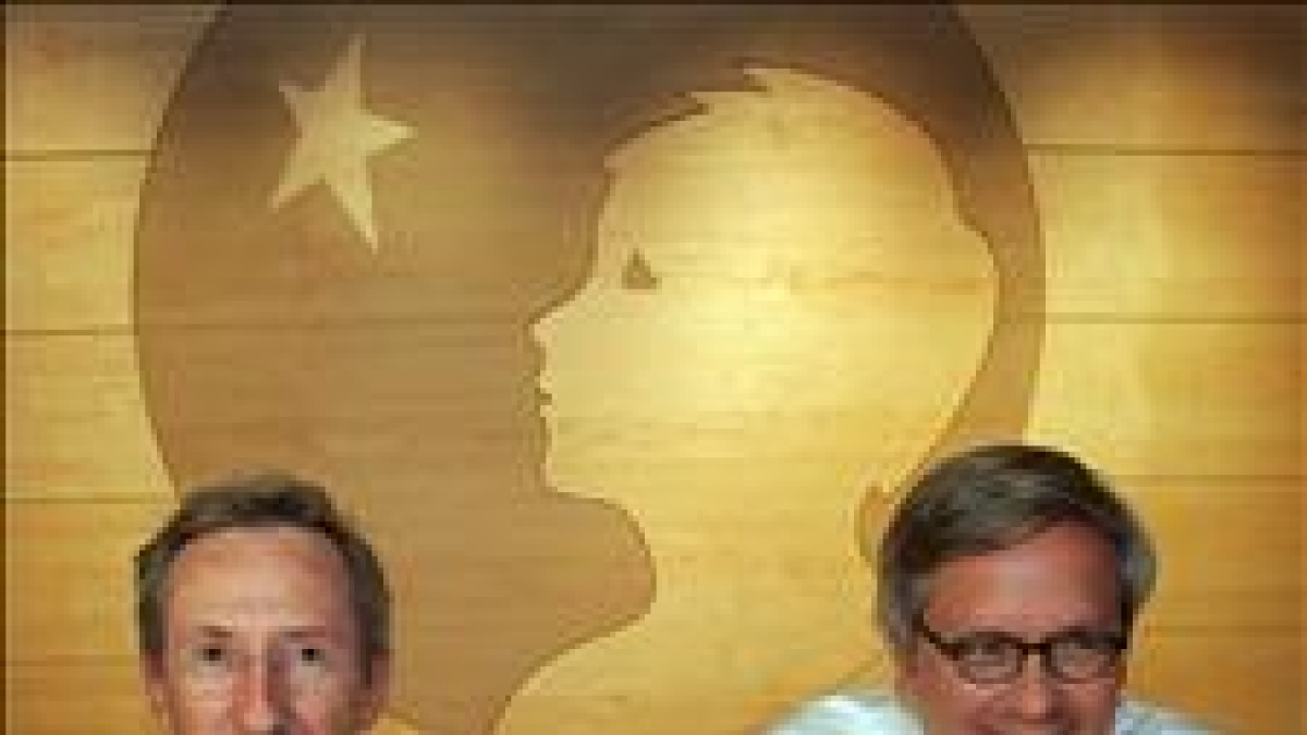 La CE autoriza con condiciones la opa de Danone sobre Numico | Público