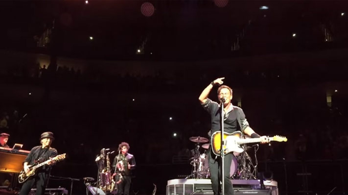 Así homenajea Springsteen a Bowie | Público