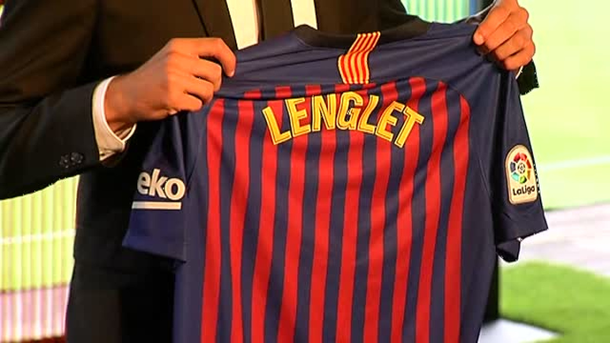 Clément Lenglet ya es oficialemente jugador del FC Barcelona | Público