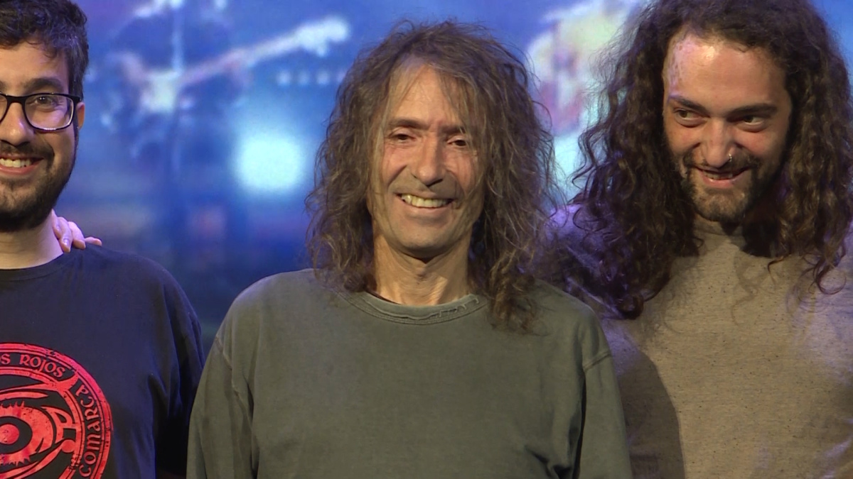 Robe Iniesta presenta la película 'Robe. Bienvenidos al temporal' | Público