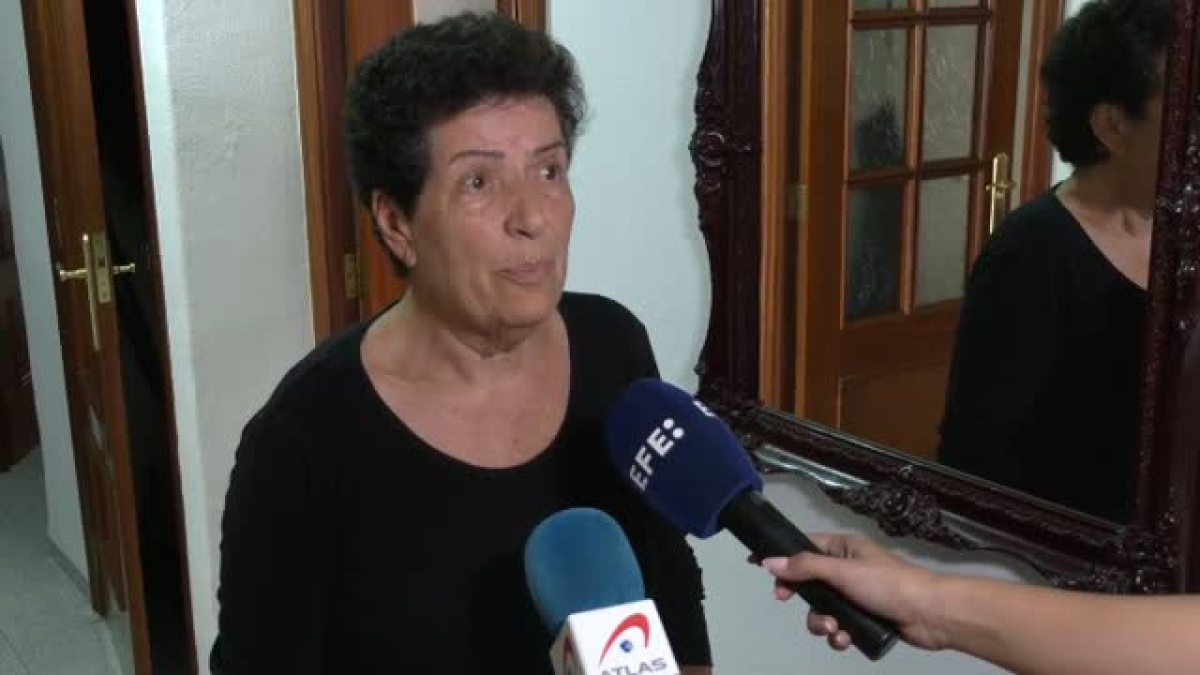 Un hombre mata a su pareja y se precipitándose desde un quinto piso en Alcoy | Público