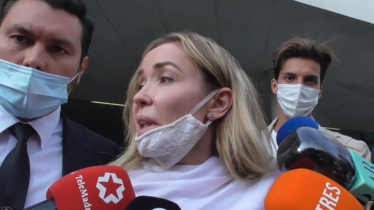 Toman declaración a Ángela Dobrowolski, que continúa detenida | Público