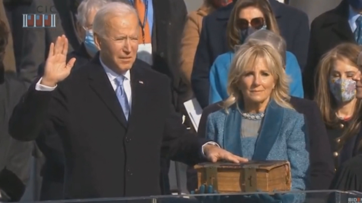 Joe Biden toma posesión como el presidente número 46 de EEUU | Público