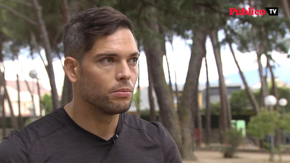 Román Reyes, superviviente del suicidio, explica la diferencia entre la ...