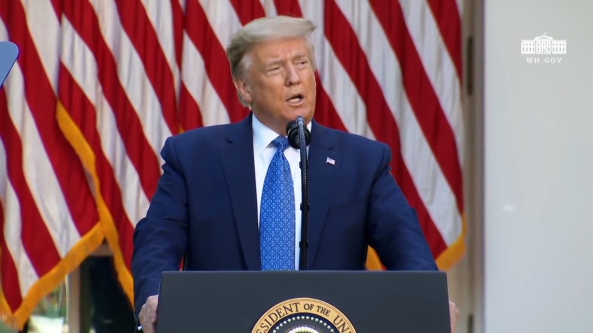 Donald Trump cumple 74 años | Público