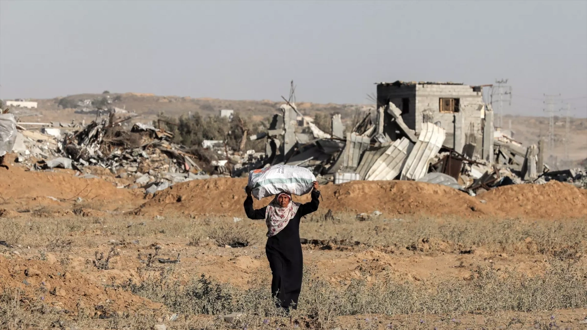 Un ataque israelí causa al menos una decena de muertos y eleva a 38.000 ...