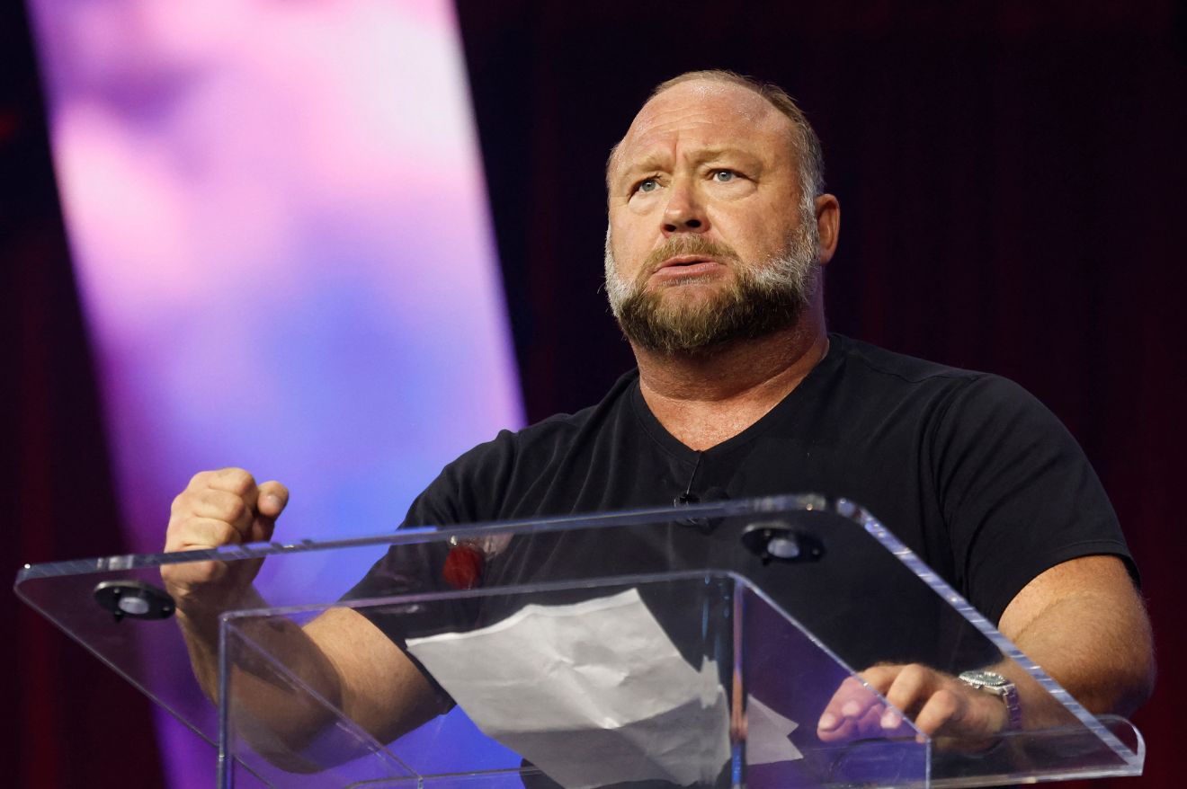 'The Onion' vs. 'Infowars' o cuando una web satírica intenta comprar ...