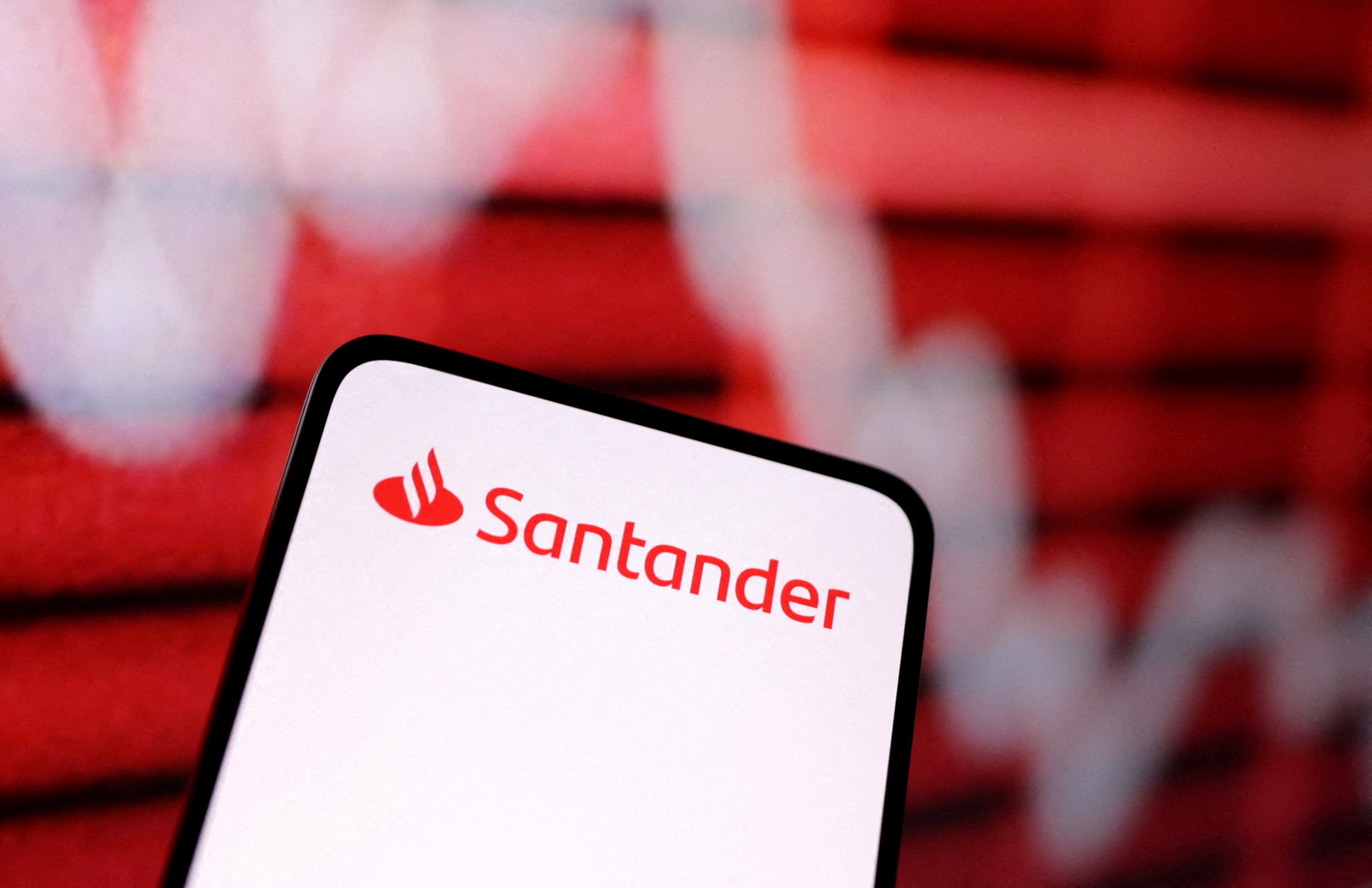 Santander coloca a Belén Romana como presidenta de su negocio de ...